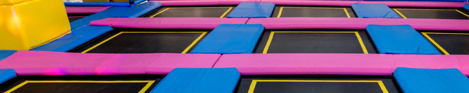 Contact Funz Trampoline Park | Waturbury, Connecticut